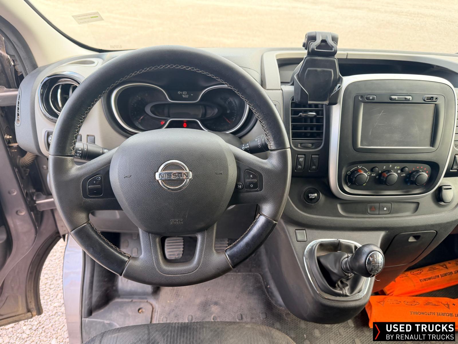 Nissan NV300 125 LCV for sale, Box body 4X2 5t02 Euro 6, SAINT JEAN DE ...